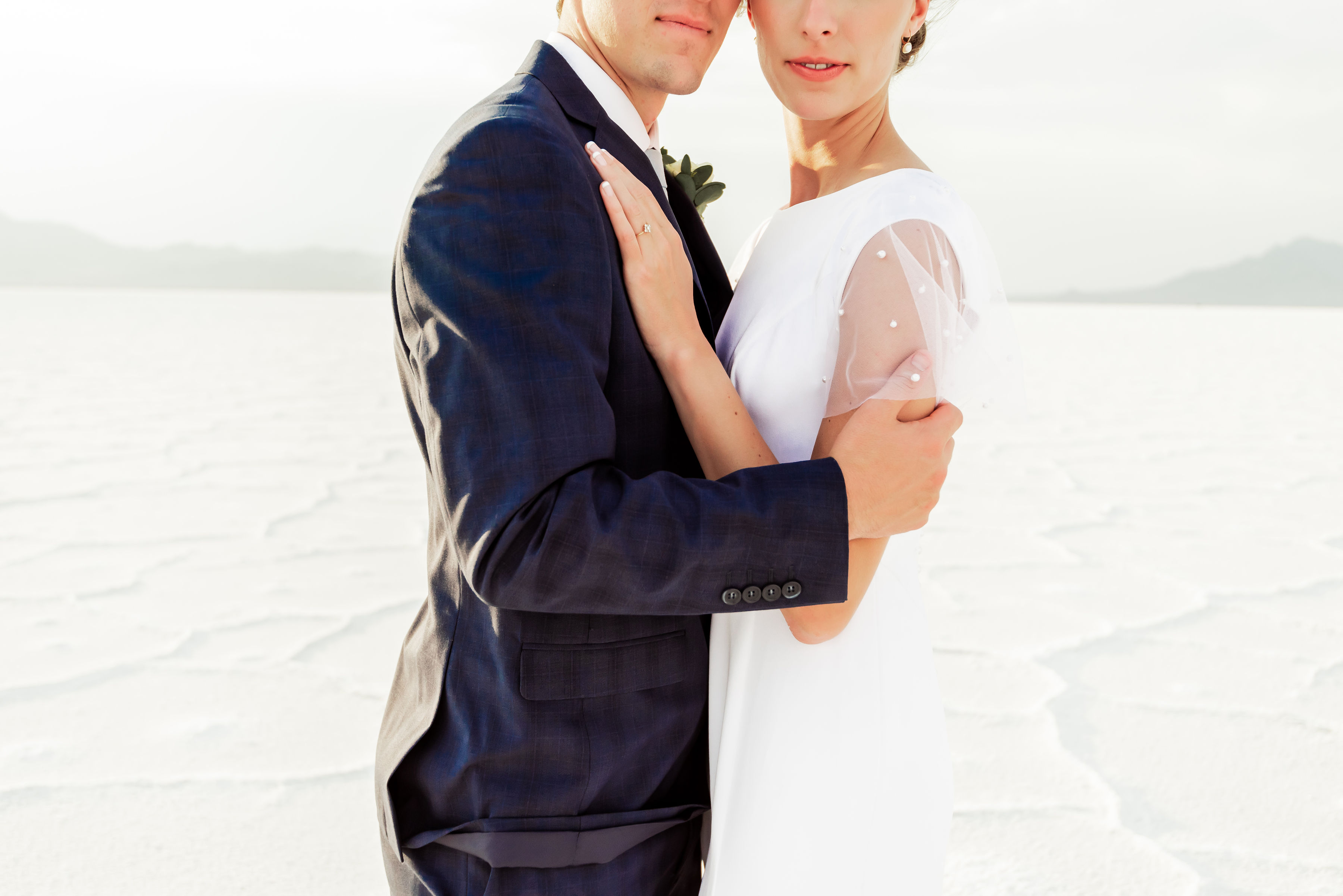 Salt Flats First Look // Maya + Jacob - themanosphotoandfilm.com